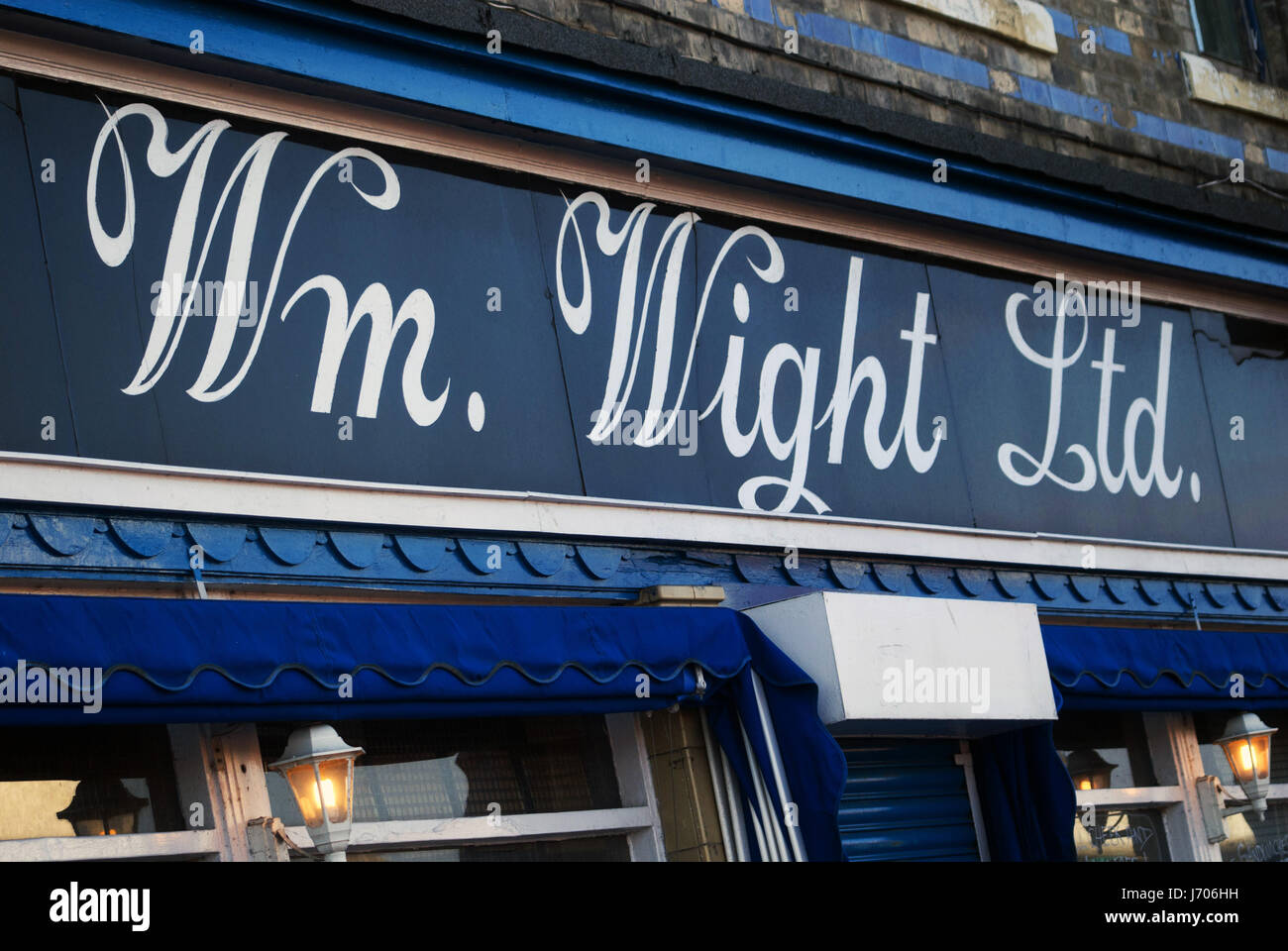 Wm shields hi-res stock photography and images - Alamy