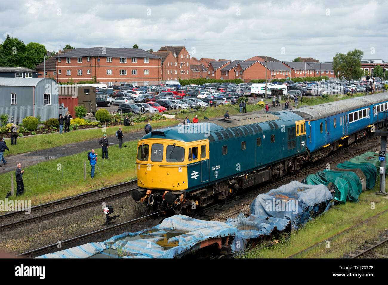 British rail locomotive class 33 hi-res stock photography and images ...