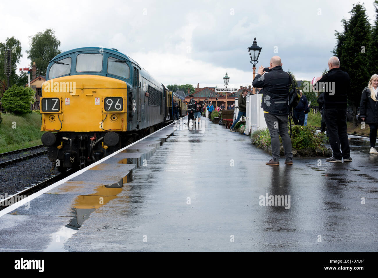 Class 45 locomotive hi-res stock photography and images - Alamy