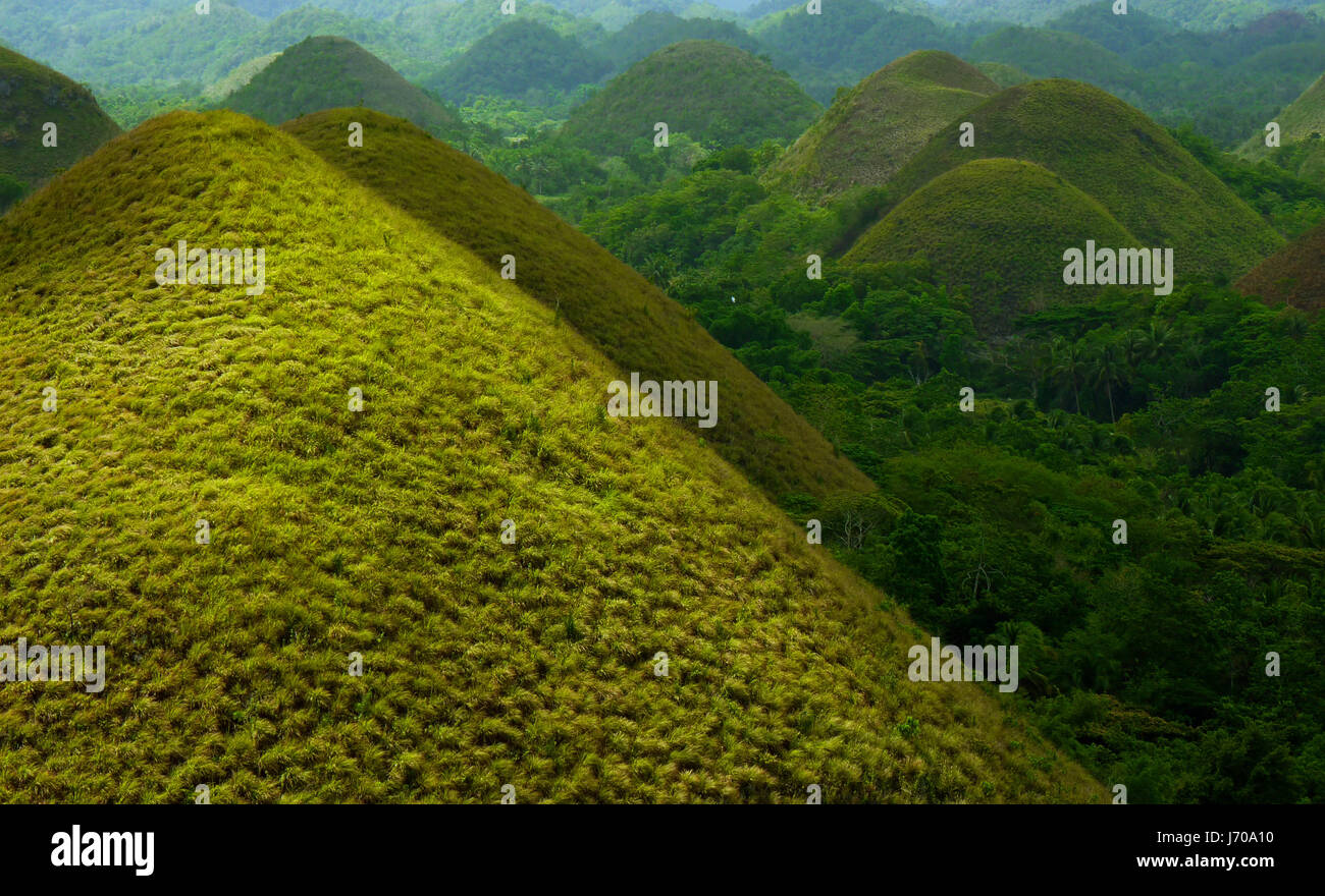Endless chocolate hills hi-res stock photography and images - Alamy