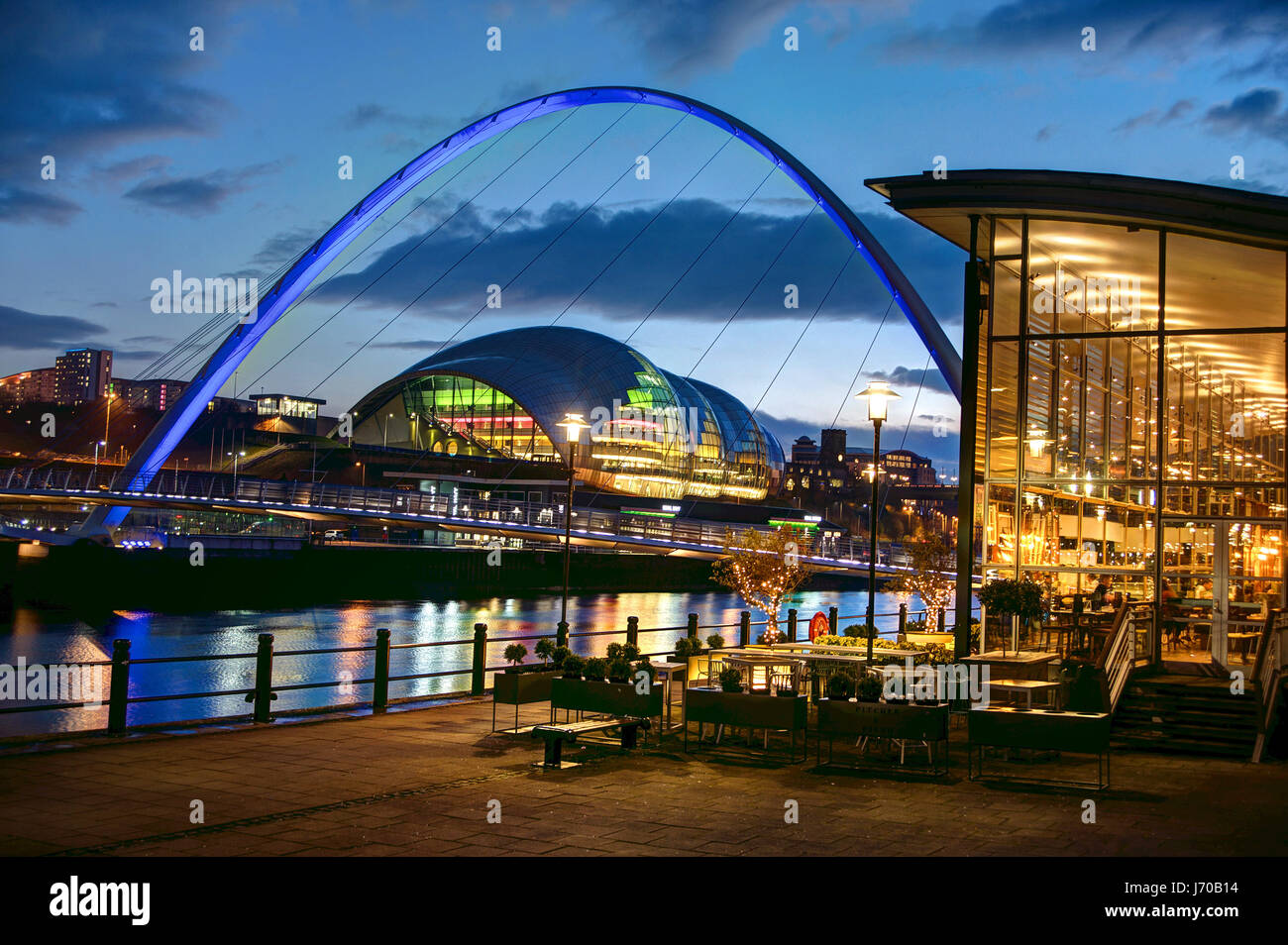 Gateshead town hall hi-res stock photography and images - Alamy
