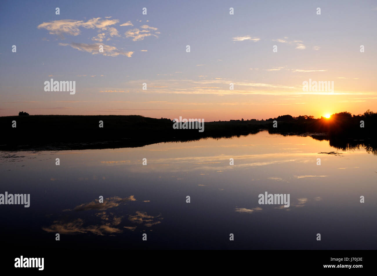 sunset evening sky twilight shine shines bright lucent light serene ...