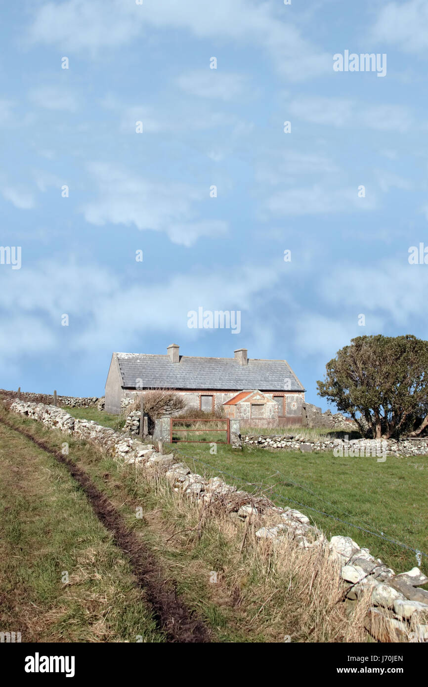 house building cottage remote ireland home abandoned rural remote ...