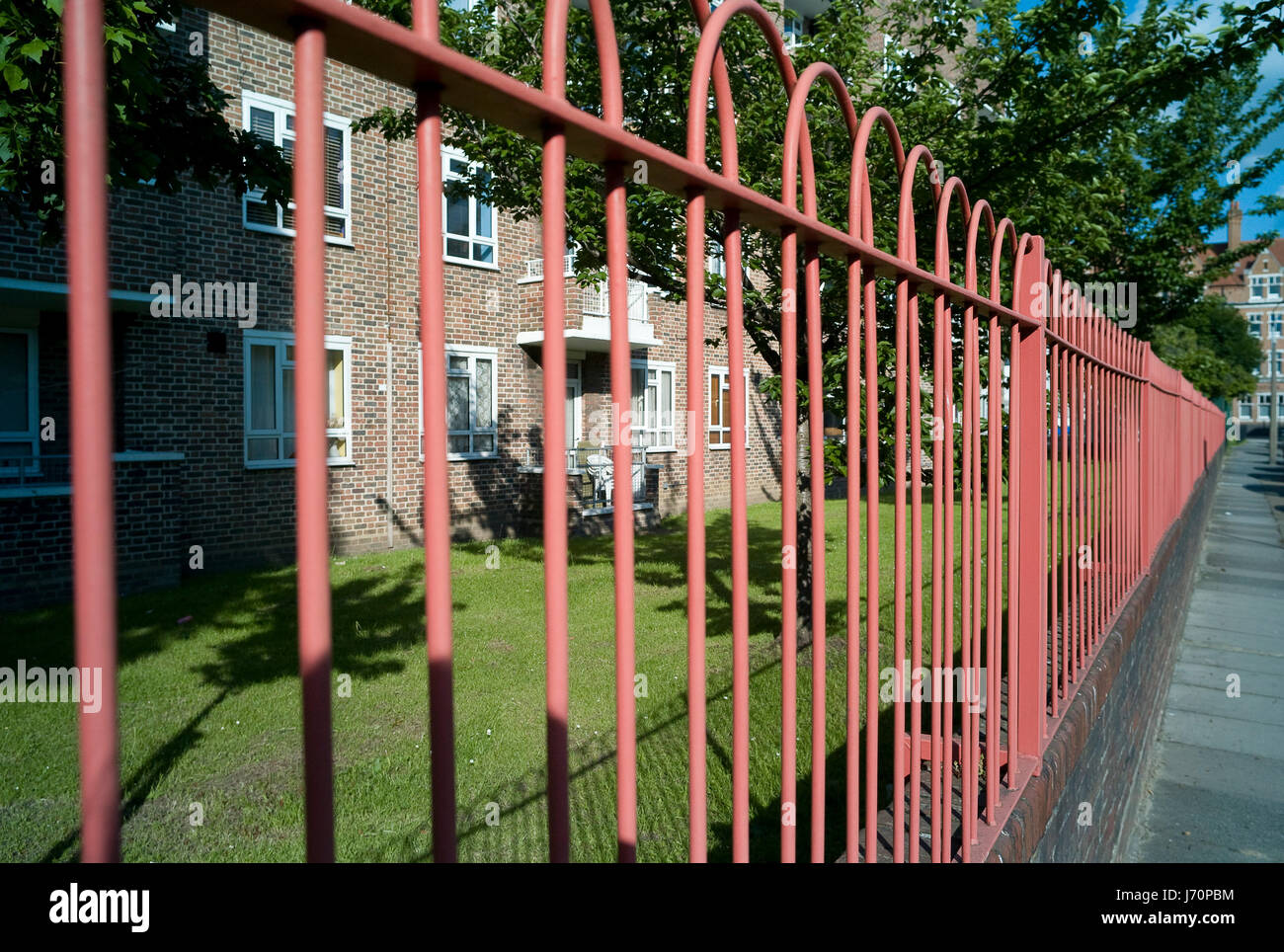 Pavement london hi-res stock photography and images - Alamy