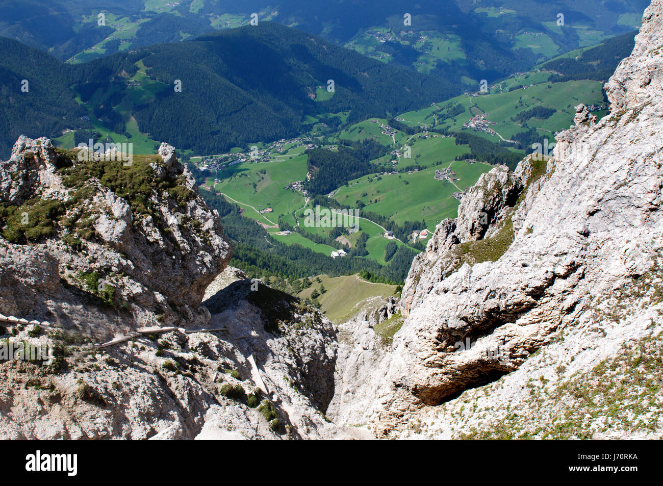 the mountain into the valley Stock Photo - Alamy