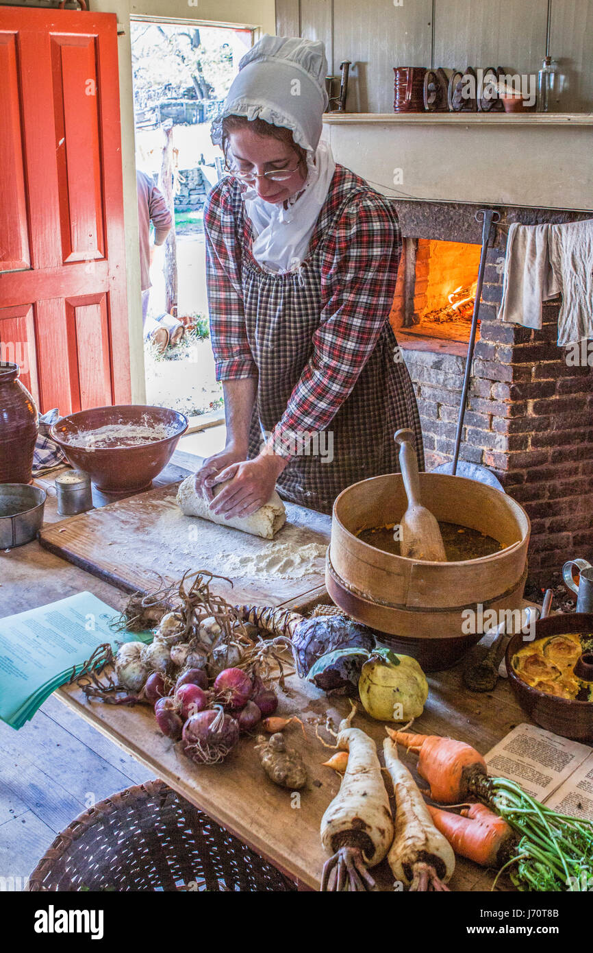 Old Sturbridge Village - an historical recreation of an 1830's New ...