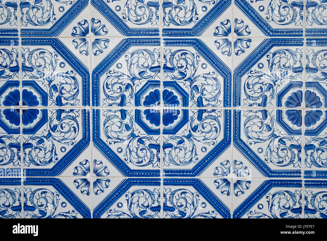 antique abstract ancient arabesque house building detail inside art ...