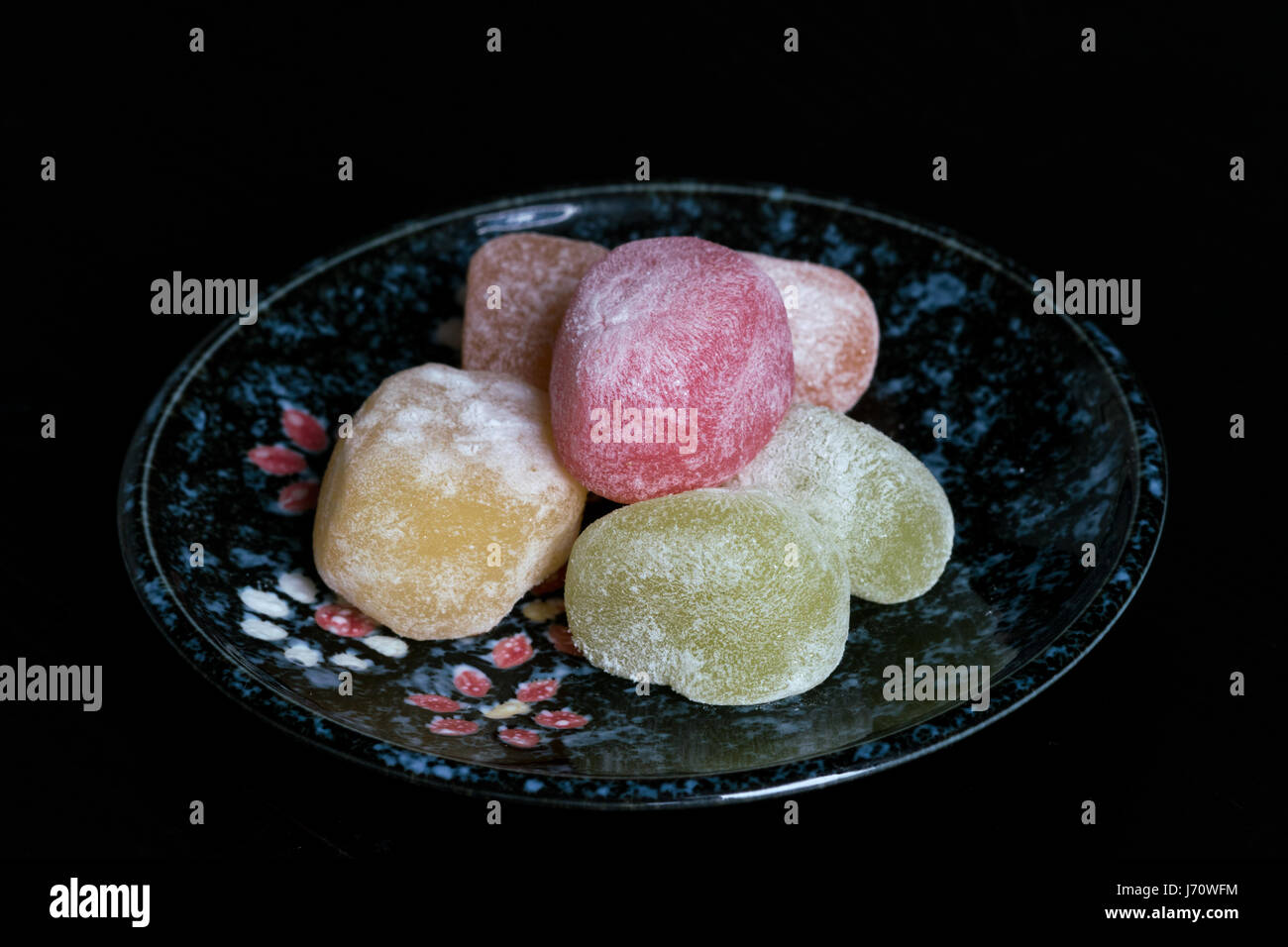 Traditional japanese confectionery hi-res stock photography and images ...