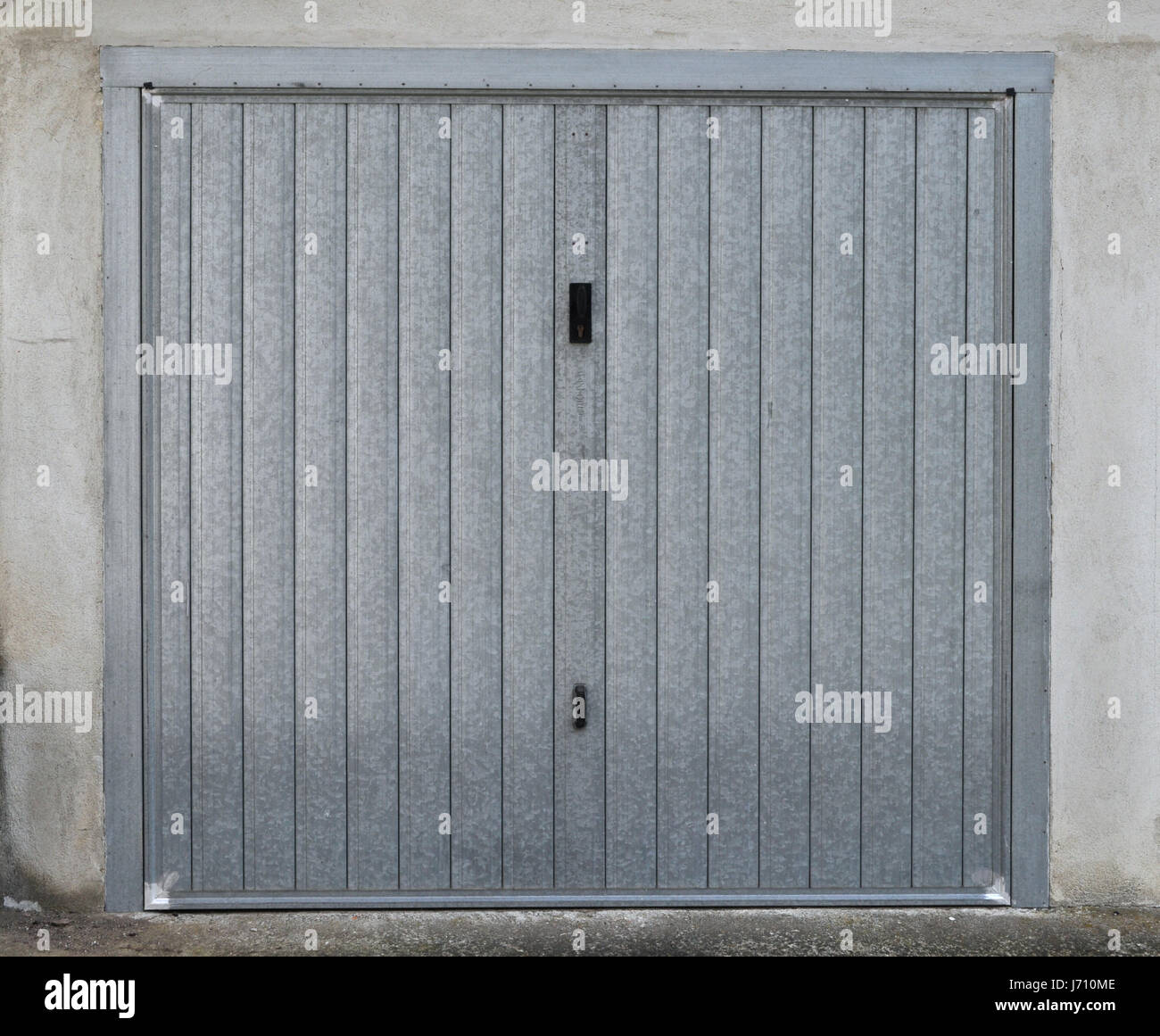 goal passage gate archgway gantry door car automobile vehicle means of ...