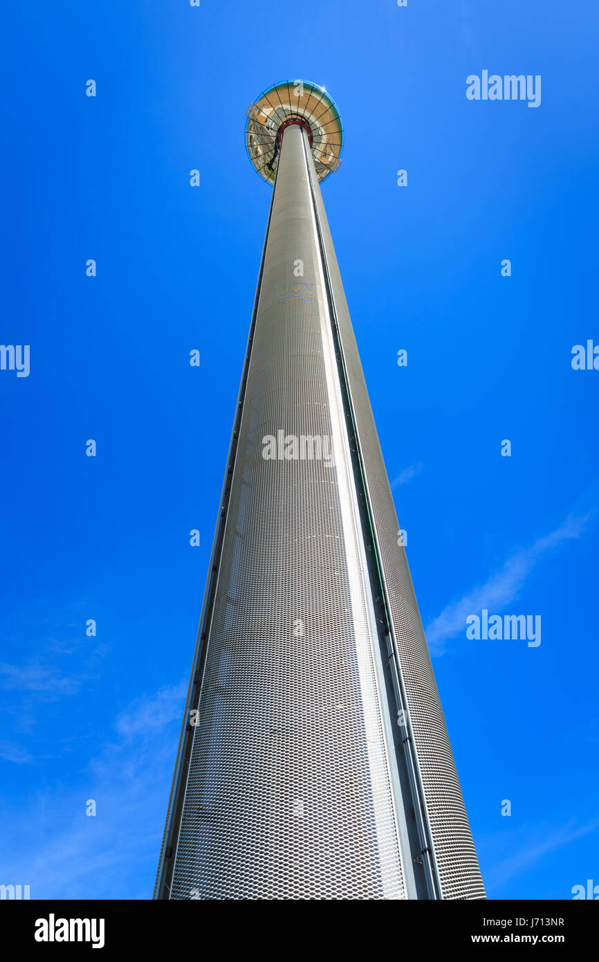 Brighton i360 observation tower on the seafront, Brighton, East Sussex ...