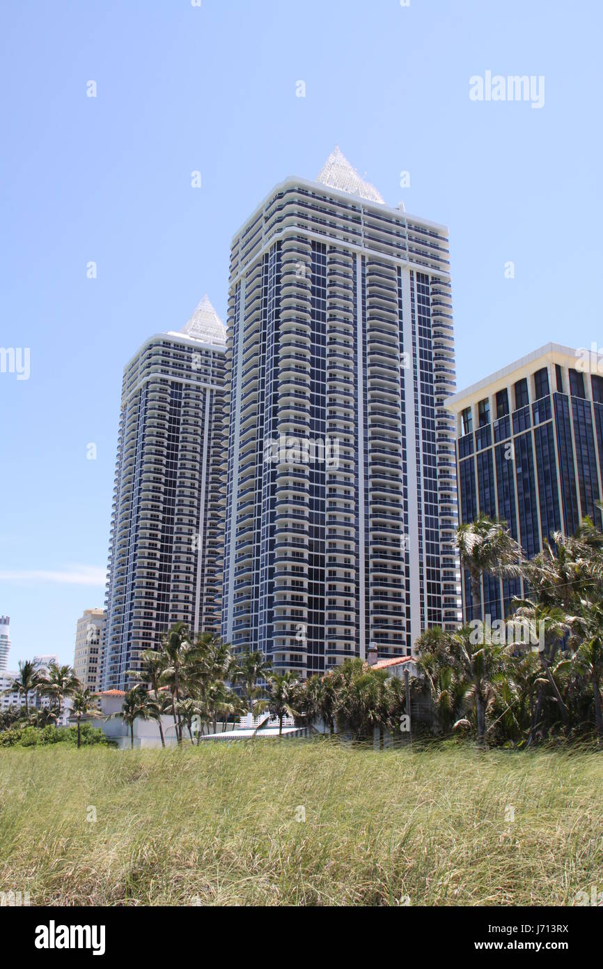 house multistory building multistorey building multi-story building ...