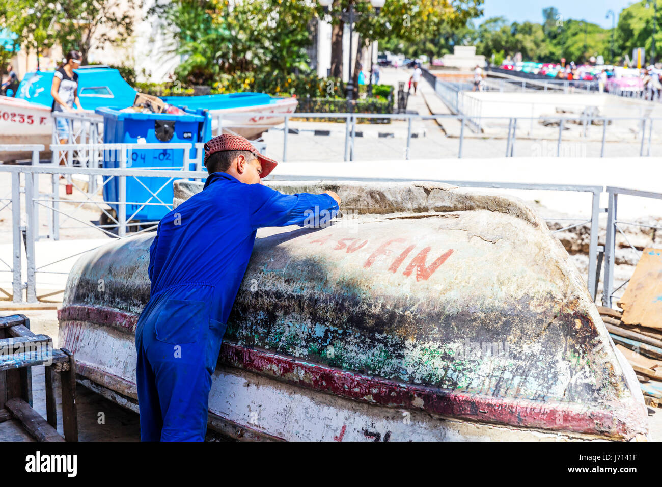 Repairer hi-res stock photography and images - Alamy