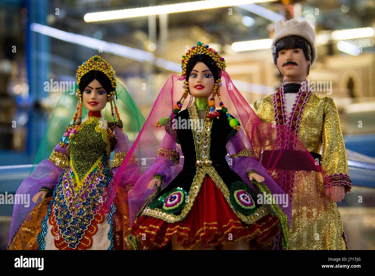 Iranian traditional bazaar souvenir hi-res stock photography and images ...