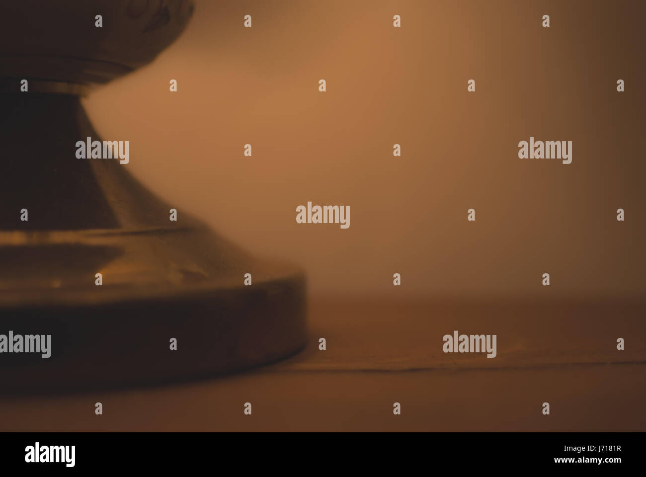 Table feature hi-res stock photography and images - Alamy