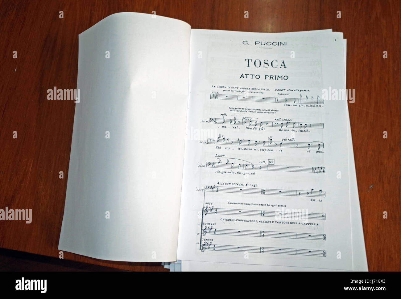 Musical store of Tosca by Giacomo Puccini Stock Photo - Alamy