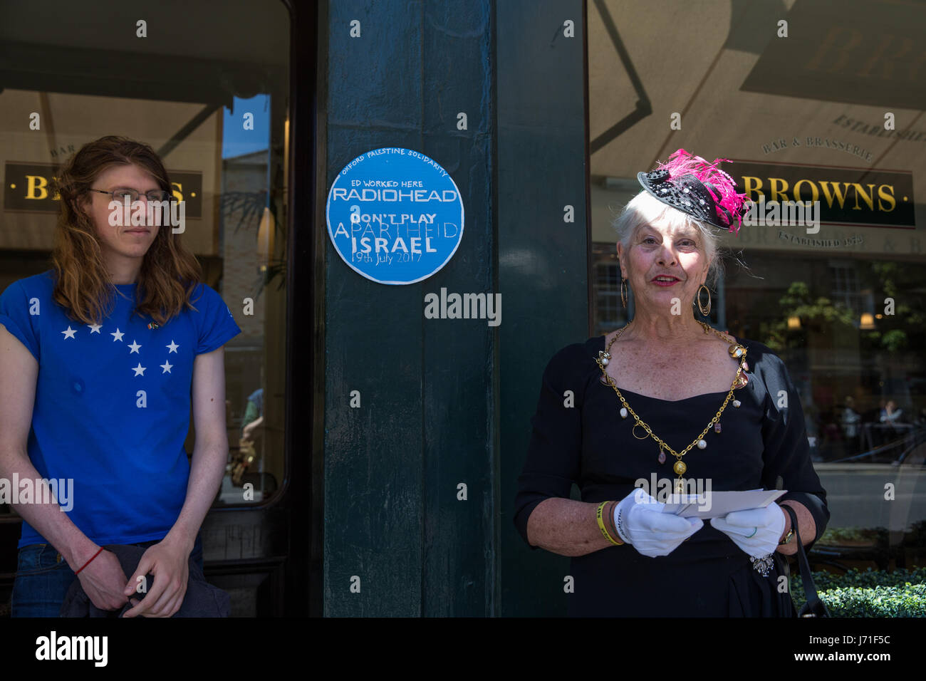 Fake blue plaque hi-res stock photography and images - Alamy
