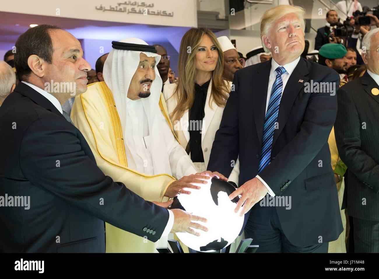 Saudi king salman center hi-res stock photography and images - Alamy