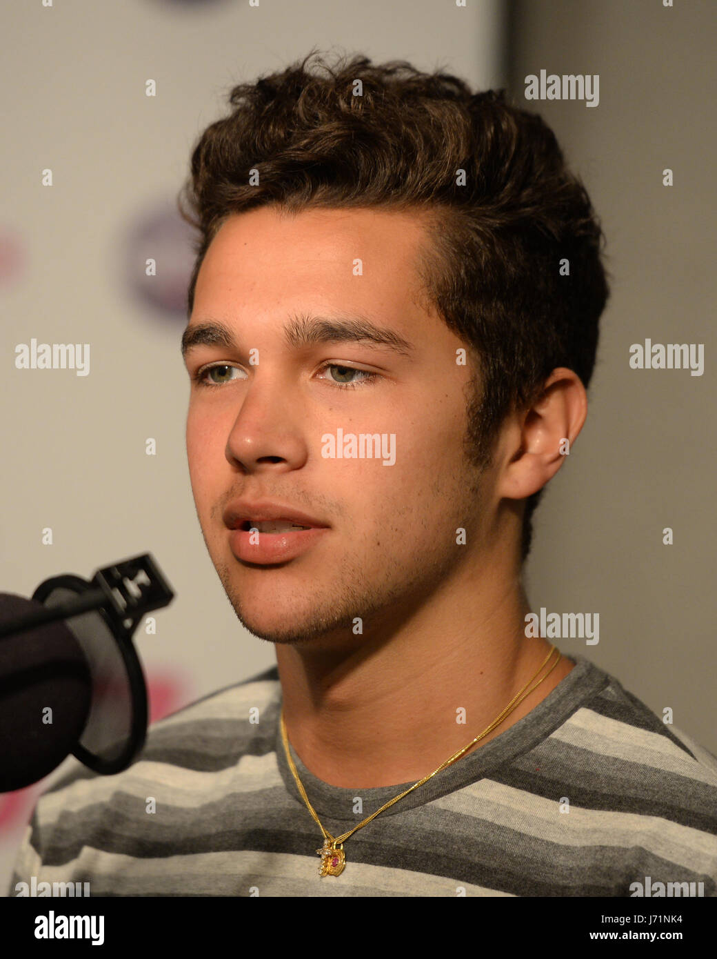 Hollywood, FL, USA. 22nd May, 2017. Austin Mahone poses for at radio ...