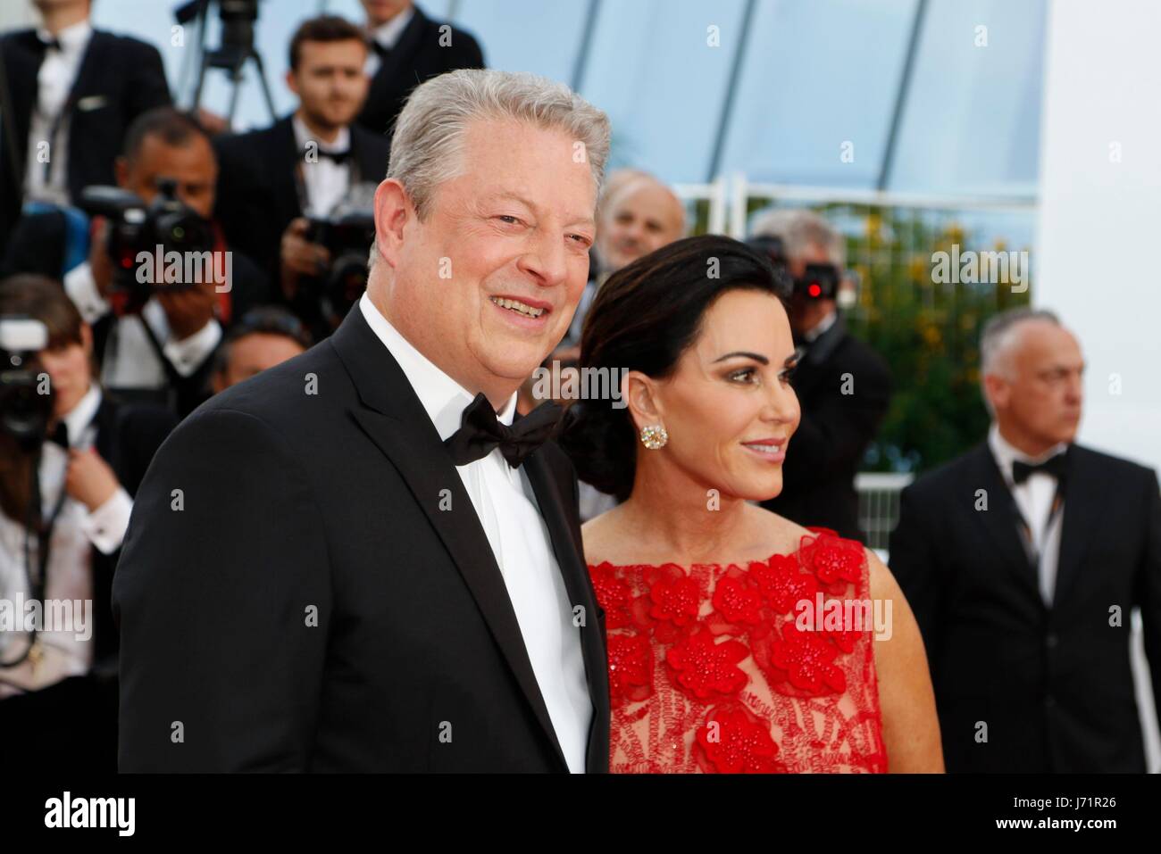 Cannes, France. 22nd May, 2017. Al Gore and Elizabeth Keadle attend the ...