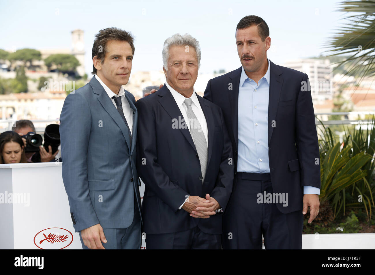 Cannes, Frankreich. 21st May, 2017. Ben Stiller, Dustin Hoffman and ...
