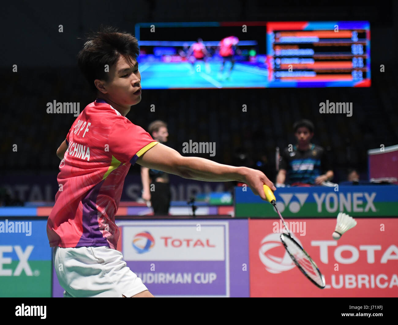 (170523) -- GOLD COAST, May 23, 2017 (Xinhua) -- Pui Pang Fong of China ...