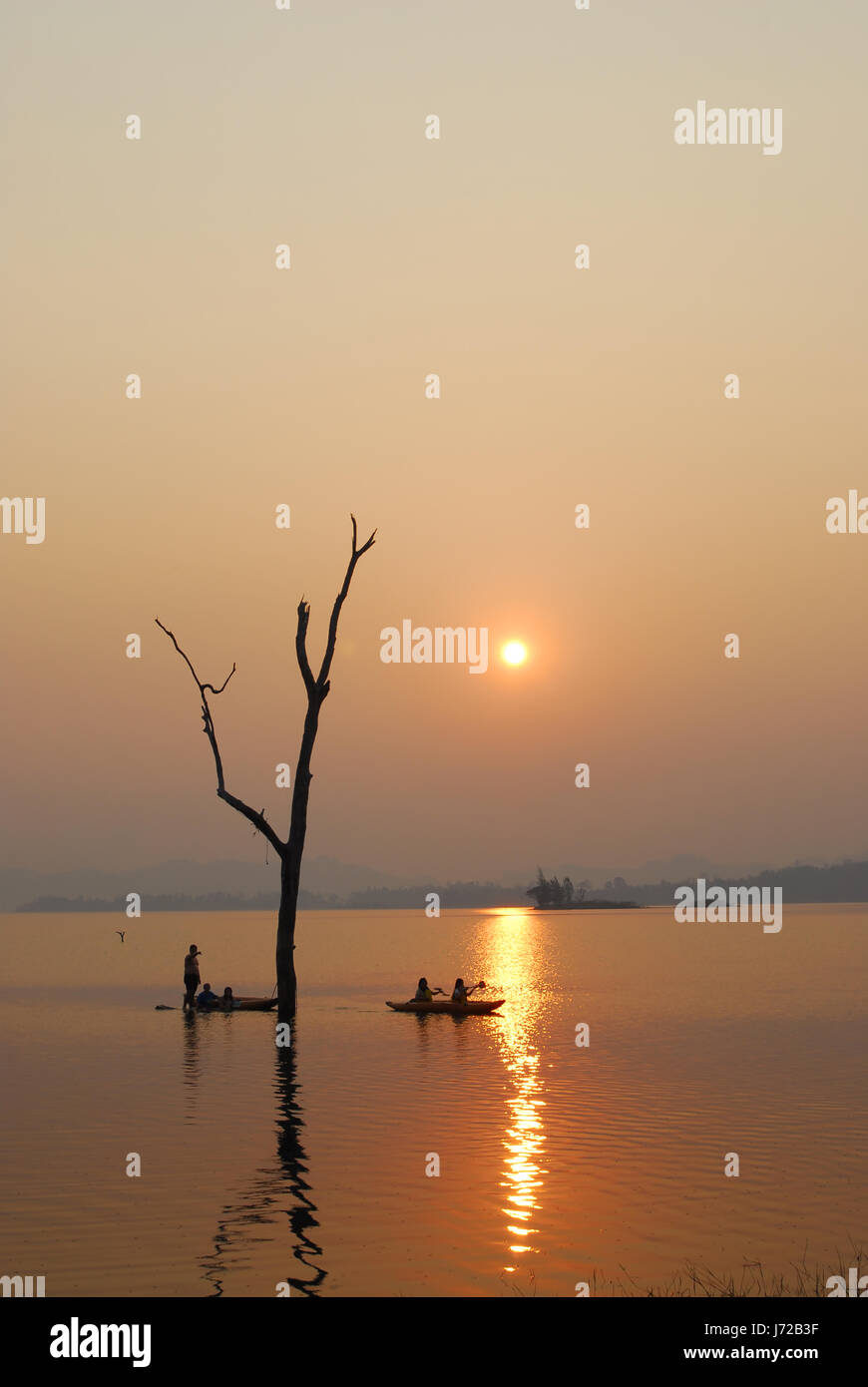 Srinakarin dam national park hi-res stock photography and images - Alamy