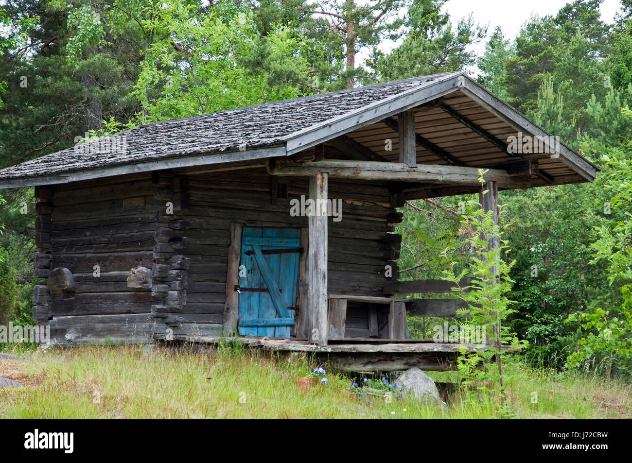 finland lodge hut house building wood framehouse style of construction ...