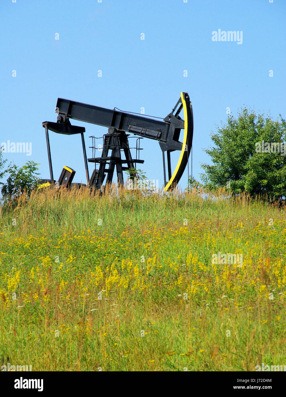 German oil pump hi-res stock photography and images - Alamy