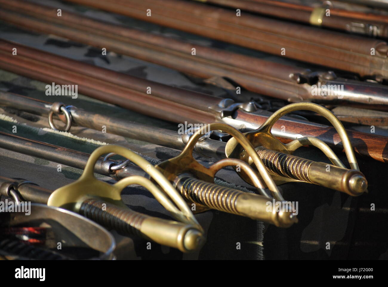 Cutting weapons hi-res stock photography and images - Alamy