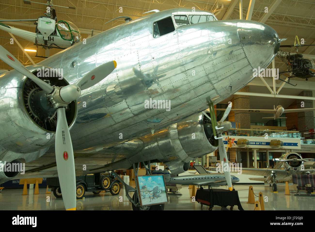 Douglas DC-3A, Evergreen Aviation and Space Museum, McMinnville, Oregon ...