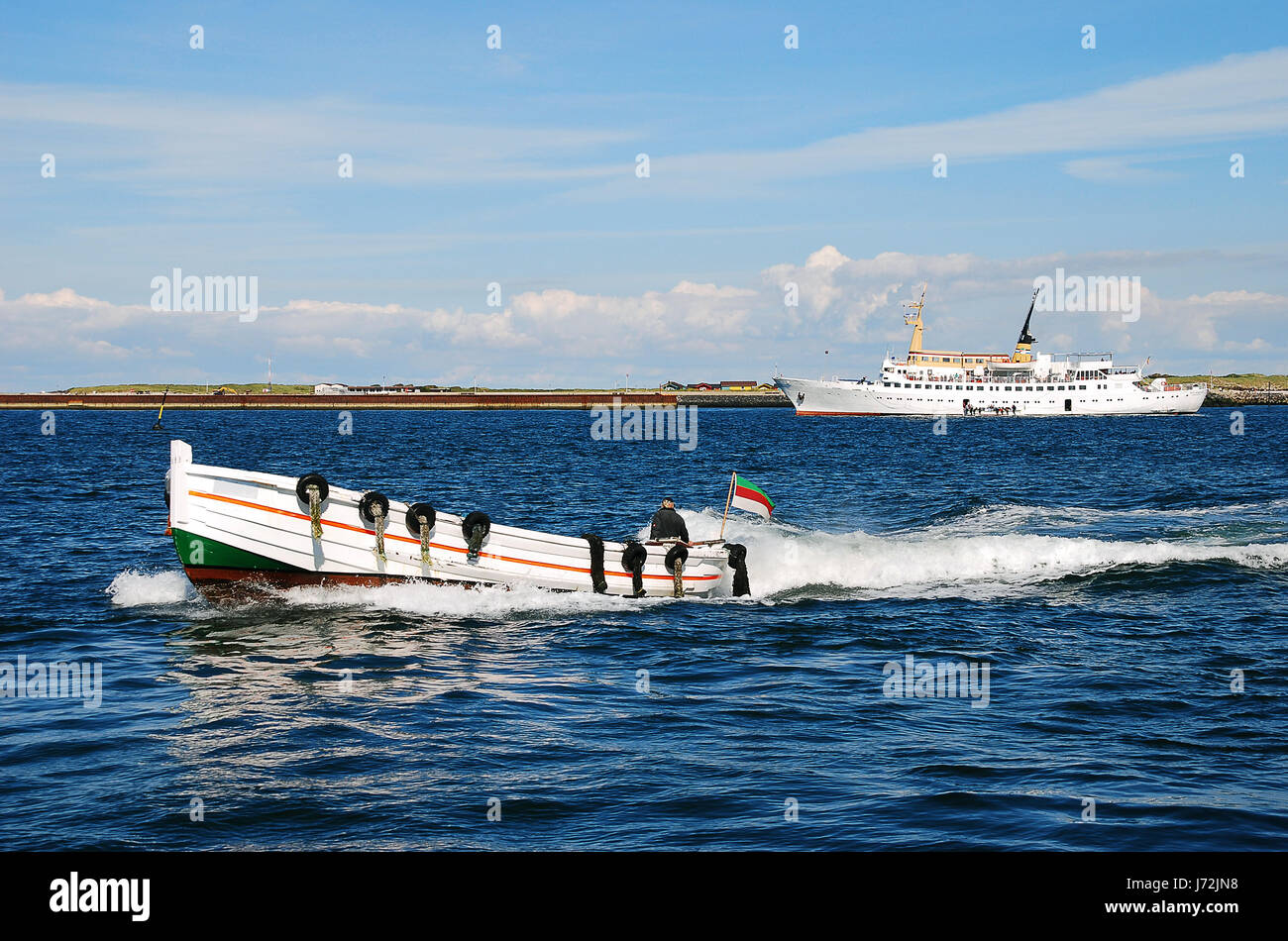 water north sea salt water sea ocean steamer damper disembark rowing ...