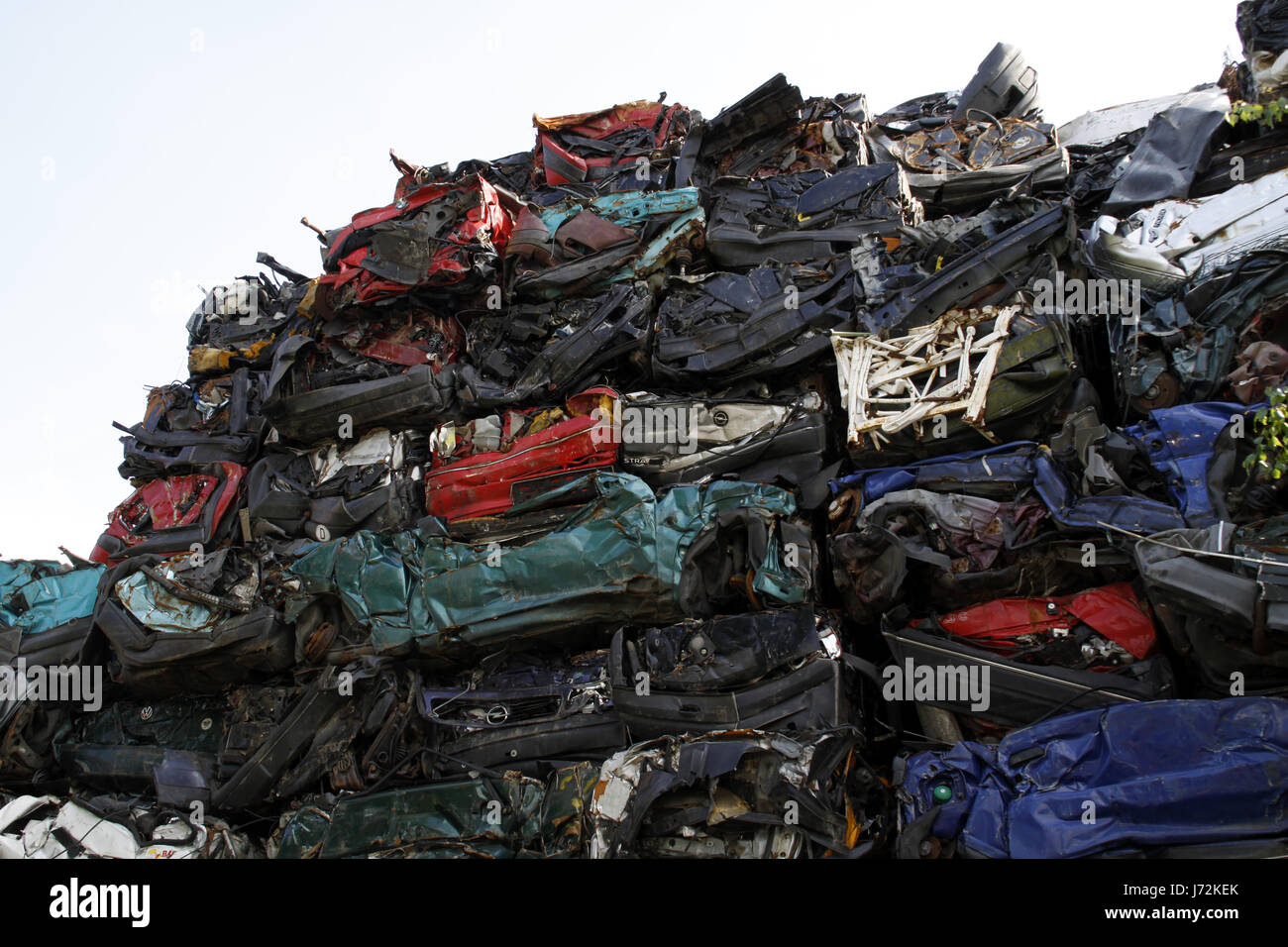 cars in a junkyard Stock Photo - Alamy