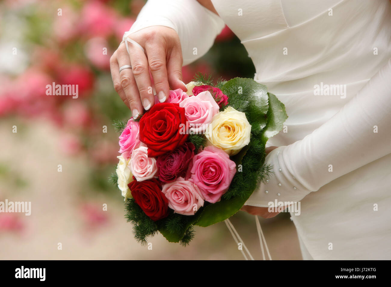 hand leaves flower flowers plant bouquet bridal bouquet wedding dress ...