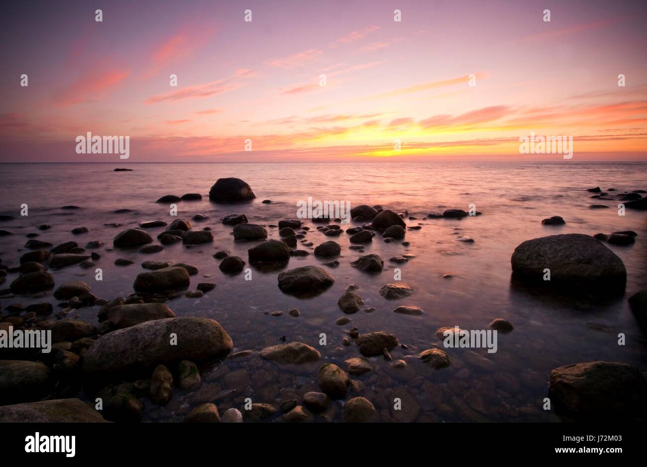 water baltic sea salt water sea ocean reprove shine shines bright ...