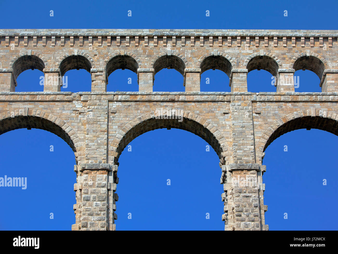monument stone bridge arch style of construction architecture ...