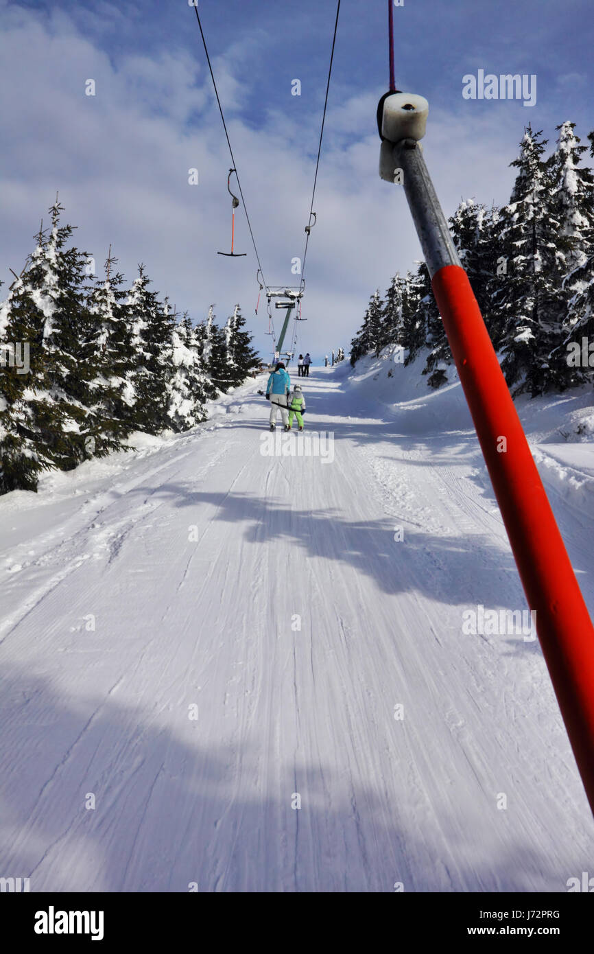 Rope tow ski lift hi-res stock photography and images - Alamy