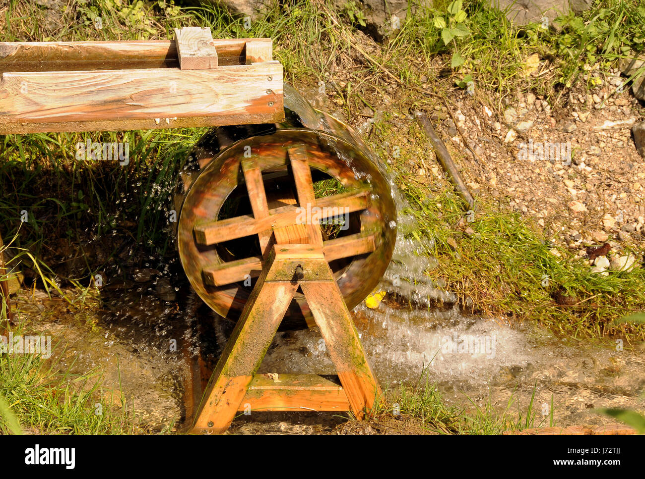 stone wheel waterfall water wheel waterpower water leaf fluent waters ...