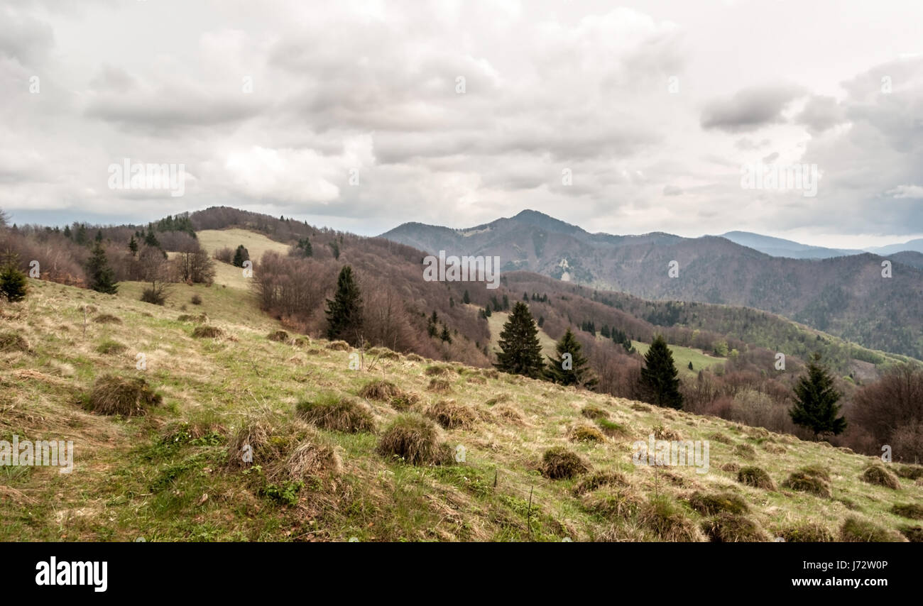 Hill hills mountain mountains hi-res stock photography and images - Alamy