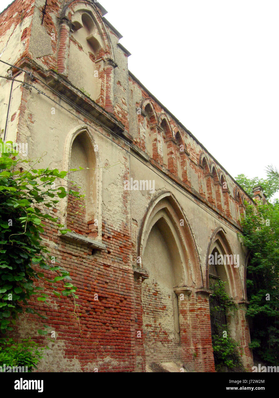 ruin style of construction architecture architectural style vegetation ...