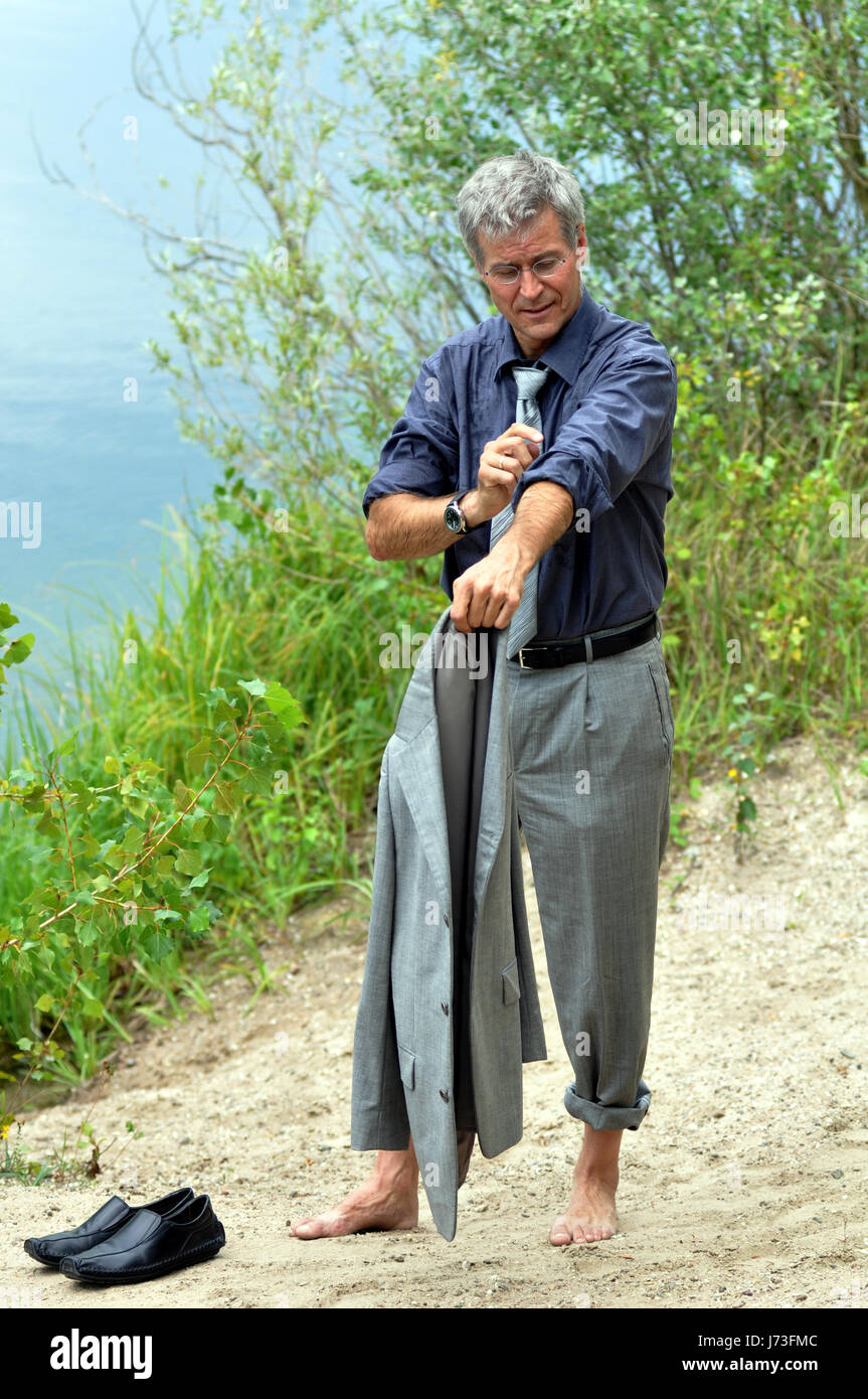 Jeans hochgekrempelt hi-res stock photography and images - Alamy