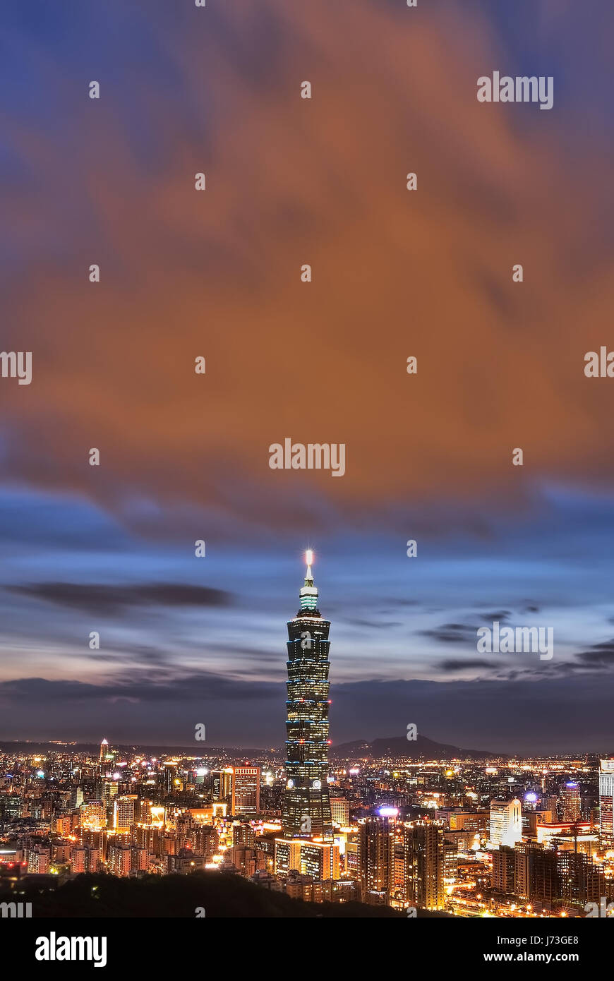 city town colour famous skyline color skyscrapers skyscraper tower ...