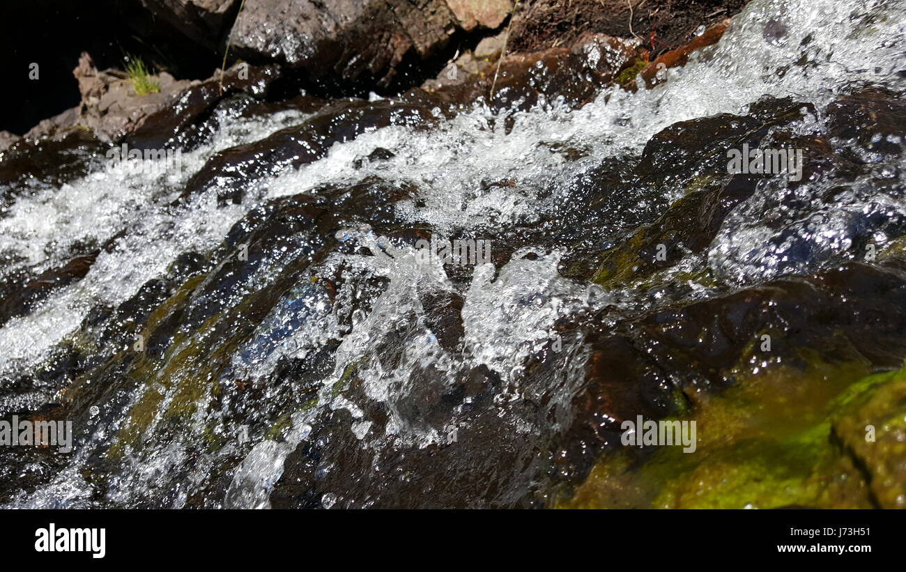 Splashing about in the river hi-res stock photography and images - Alamy
