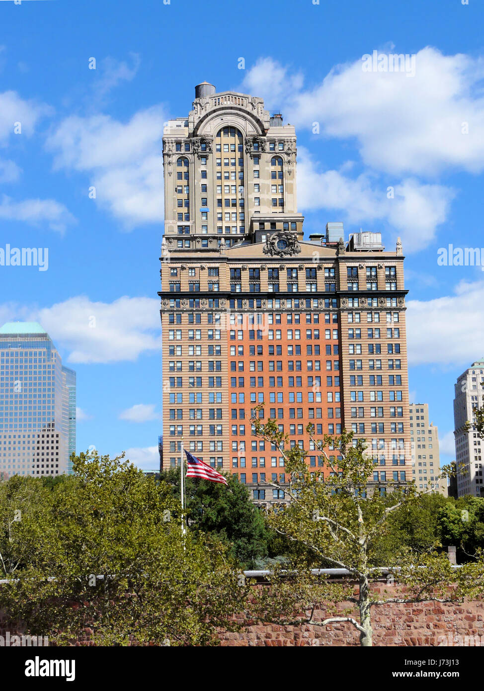 house multistory building multistorey building multi-story building ...