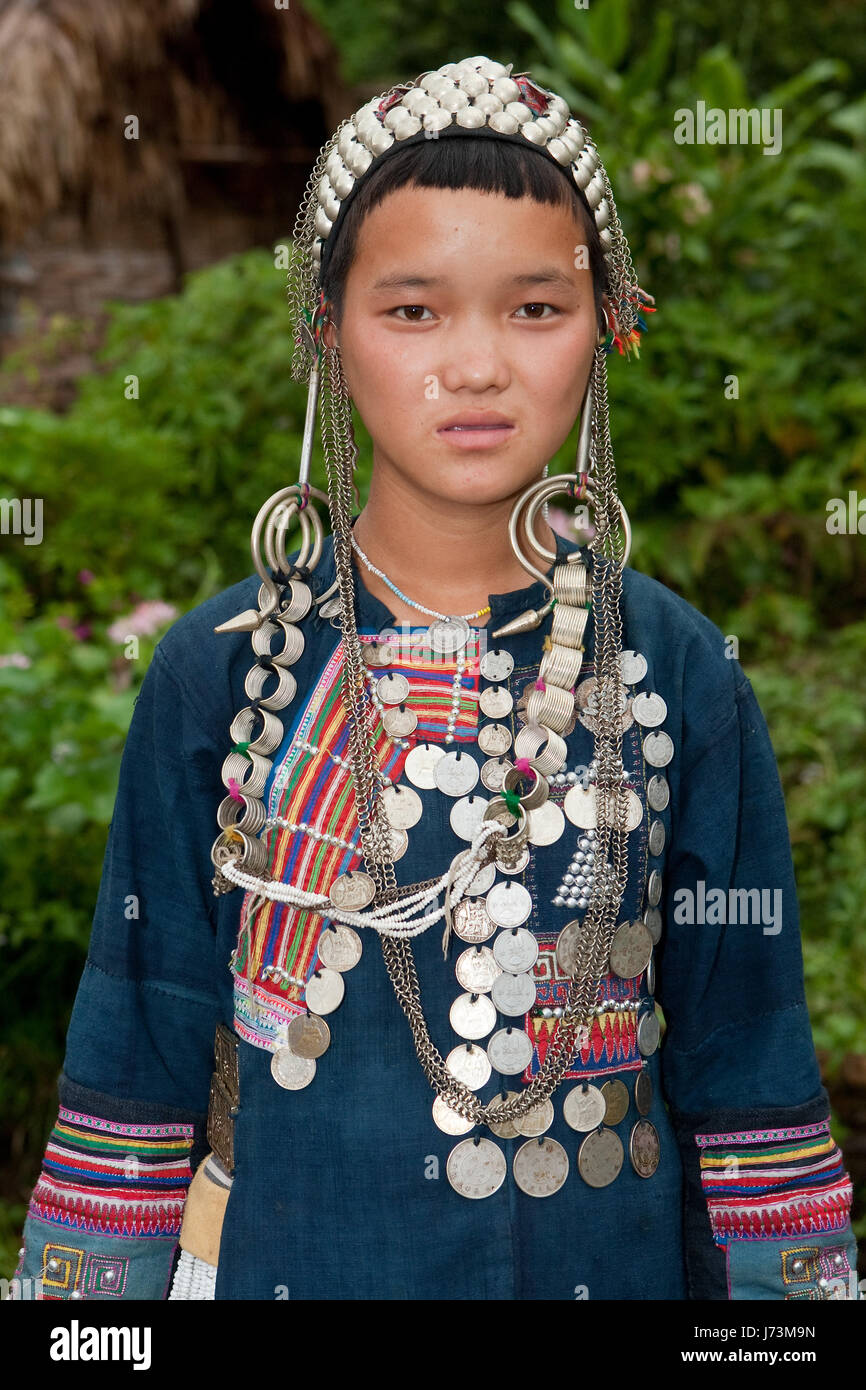 Asia portrait poor miserable indigent hi-res stock photography and ...