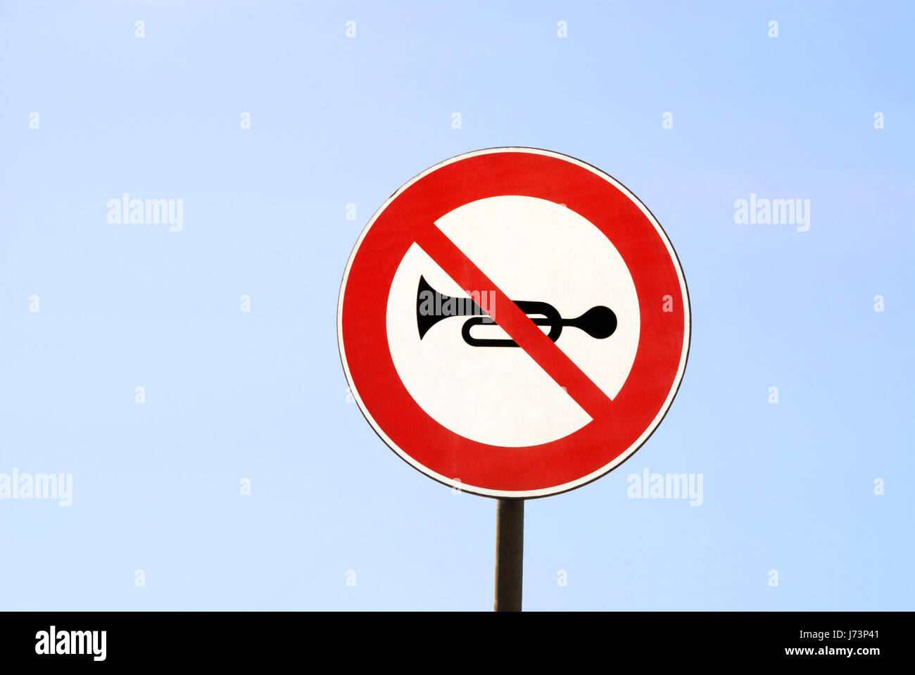 Hupverbot hi-res stock photography and images - Alamy