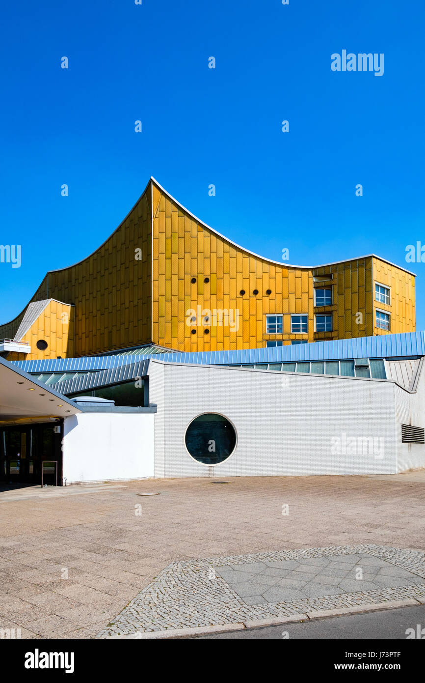 Berlin Philharmonic Orchestra High Resolution Stock Photography and ...