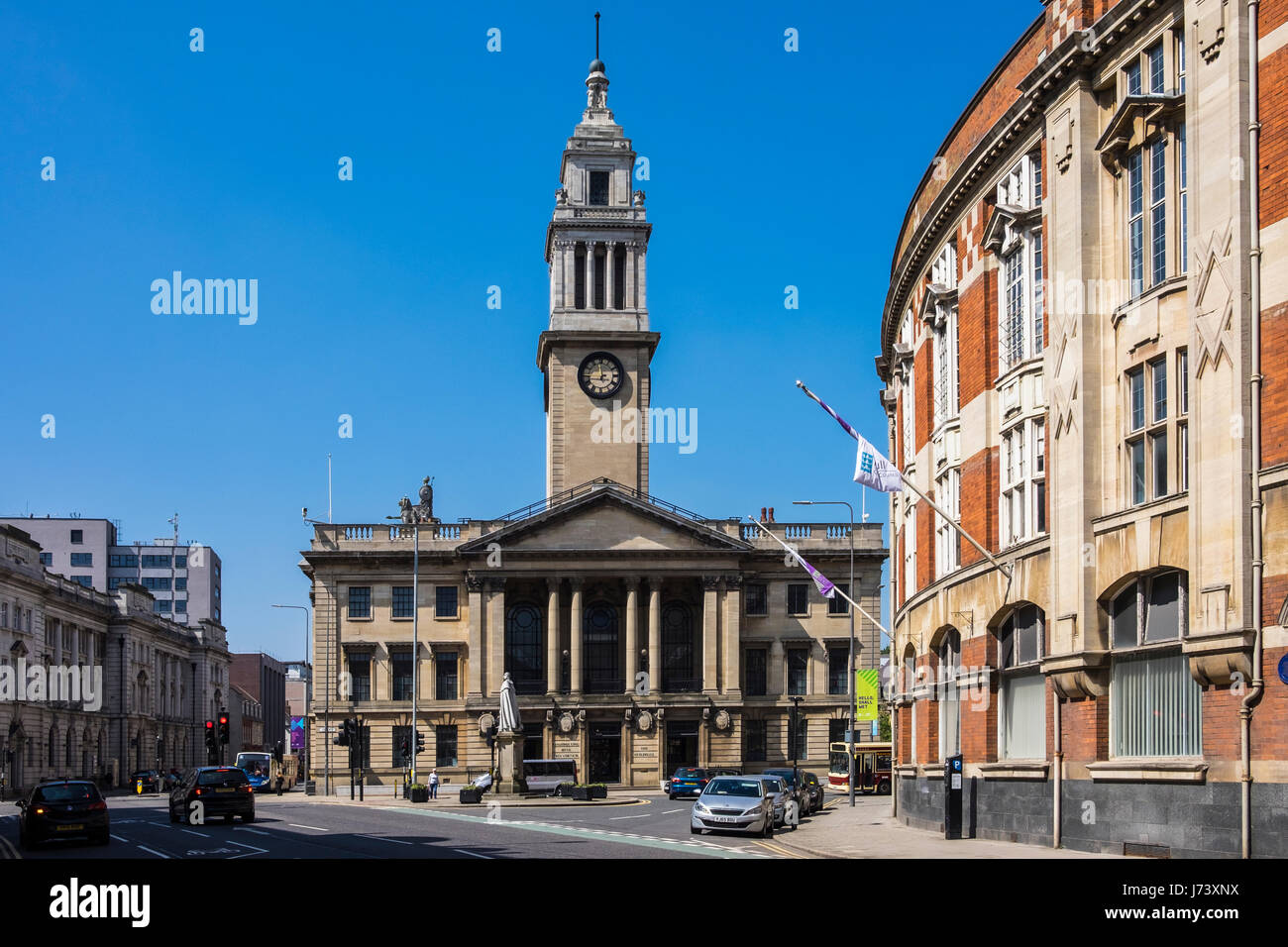 The Guildhall on Alfred Gelder Street, Kingston Upon Hull, Yorkshire ...