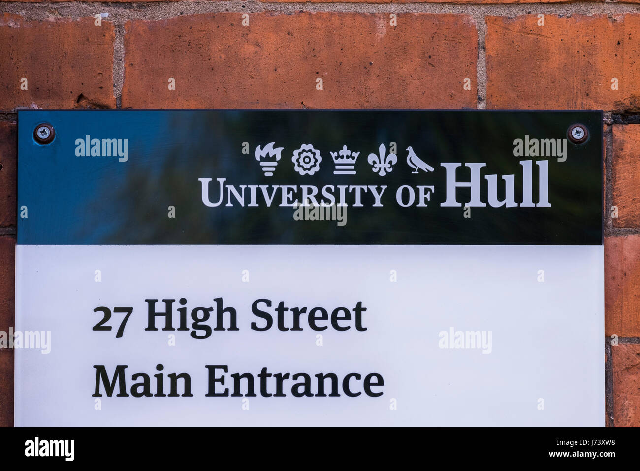Hull Uni Logo