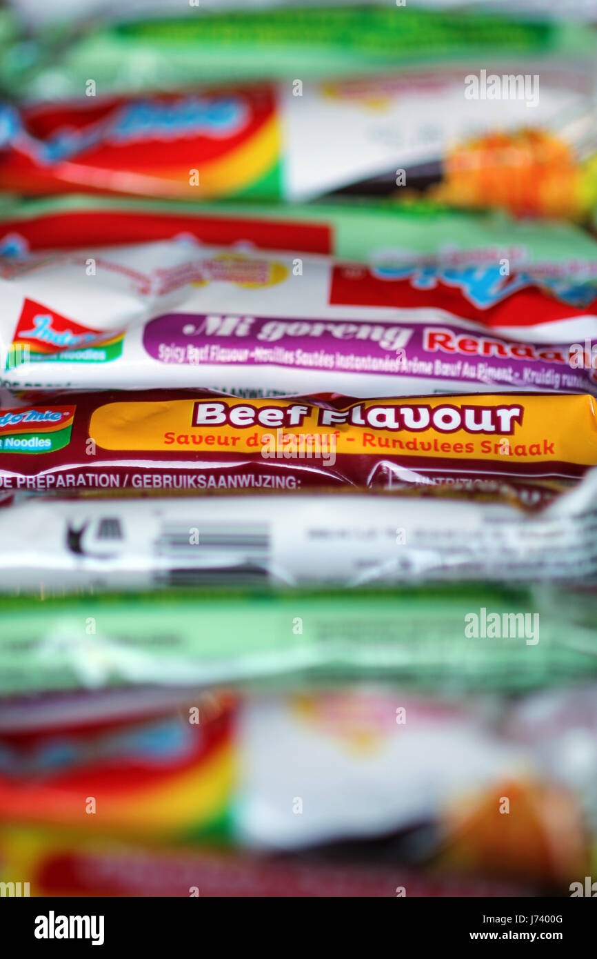 Instant food noodle hi-res stock photography and images - Alamy