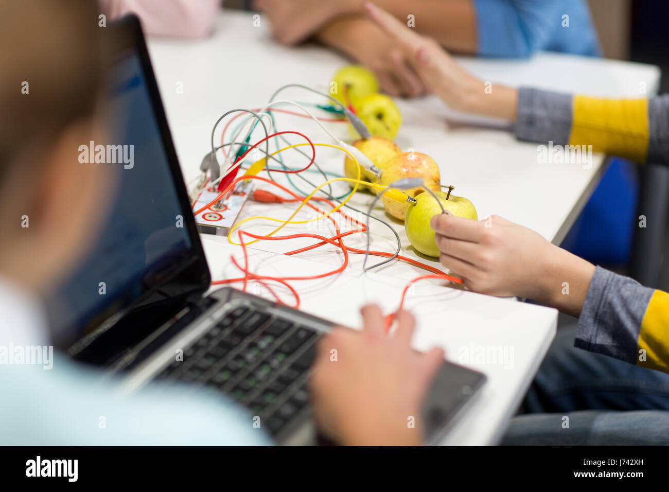 kids, invention kit and laptop at robotics school Stock Photo - Alamy